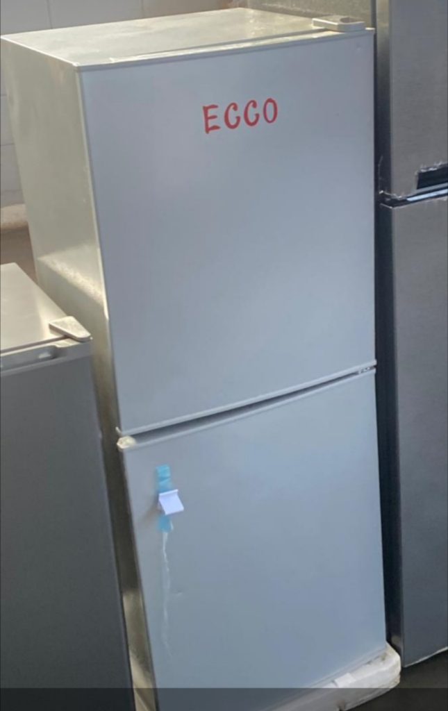 Ecco 210L Upright Solar Fridge – Estolo.Online